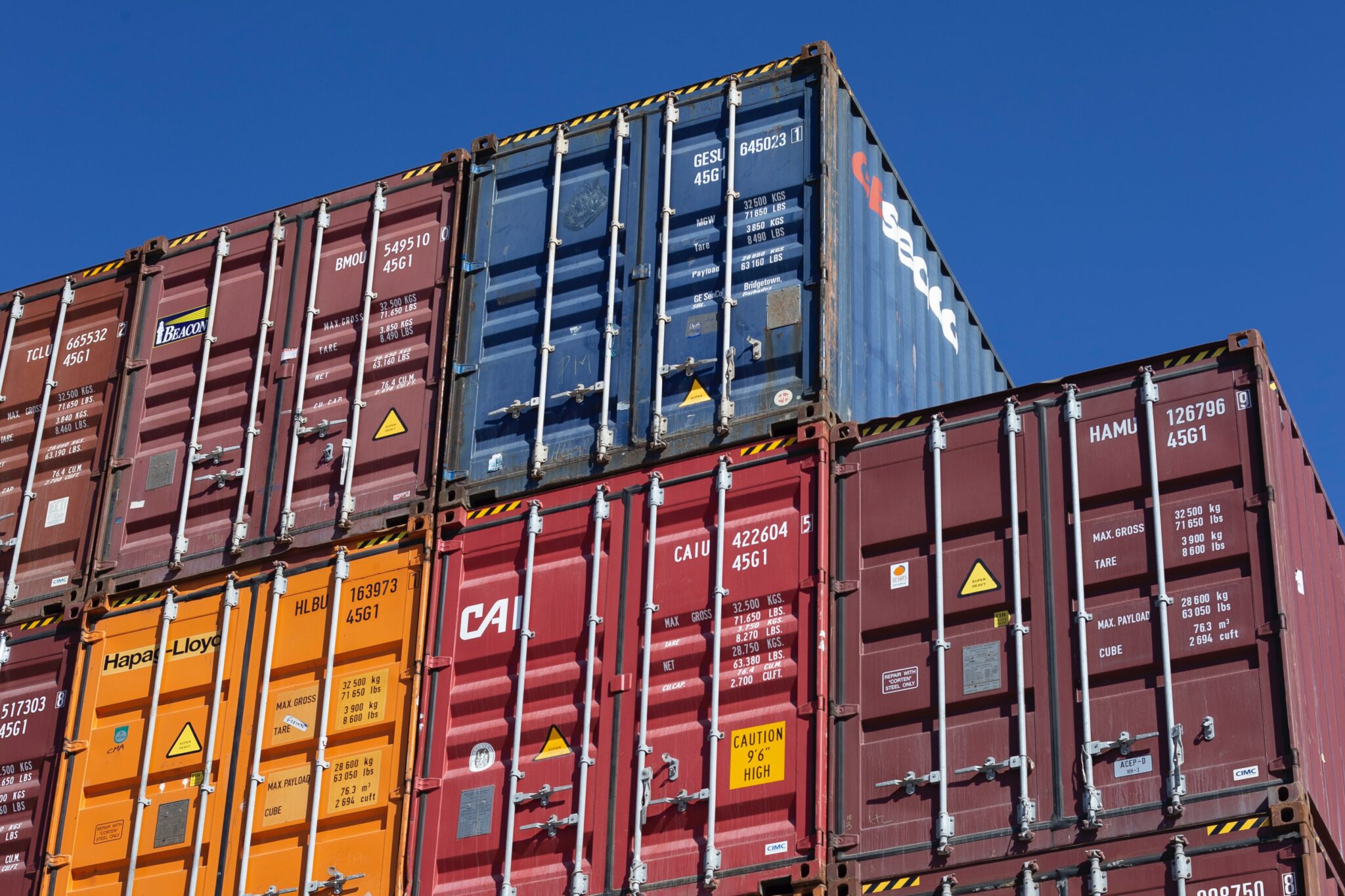A simple guide to importing your goods into the UK - Freightline Carriers